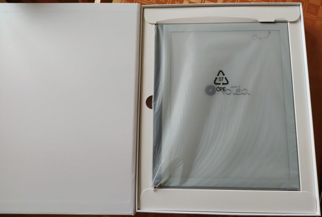 Test de la Bookeen Notéa : une liseuse et un bloc note ...